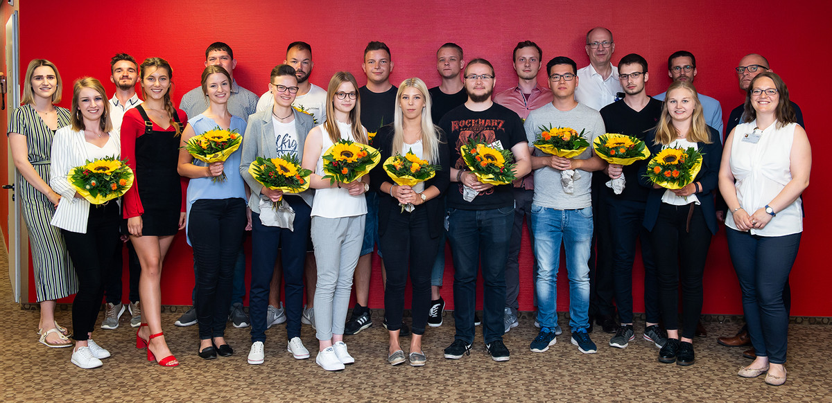 13 Auszubildende bleiben an der UMG